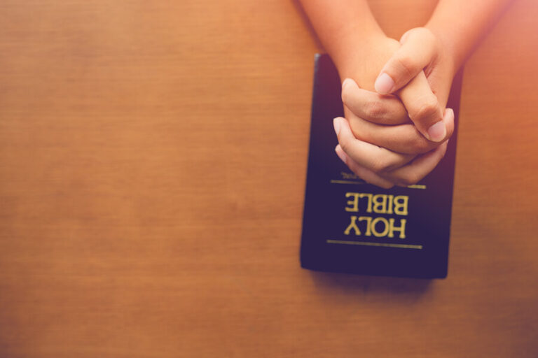$400, 000 Raised For the Bible to be Translated Into 16 Countries’ Sign ...